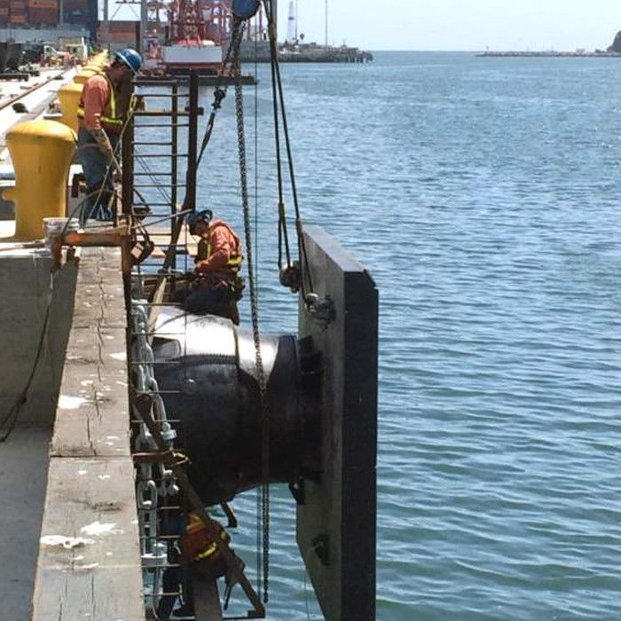 Nitrile Rubber Port Berthing Fenders ABS Certificate for Protection