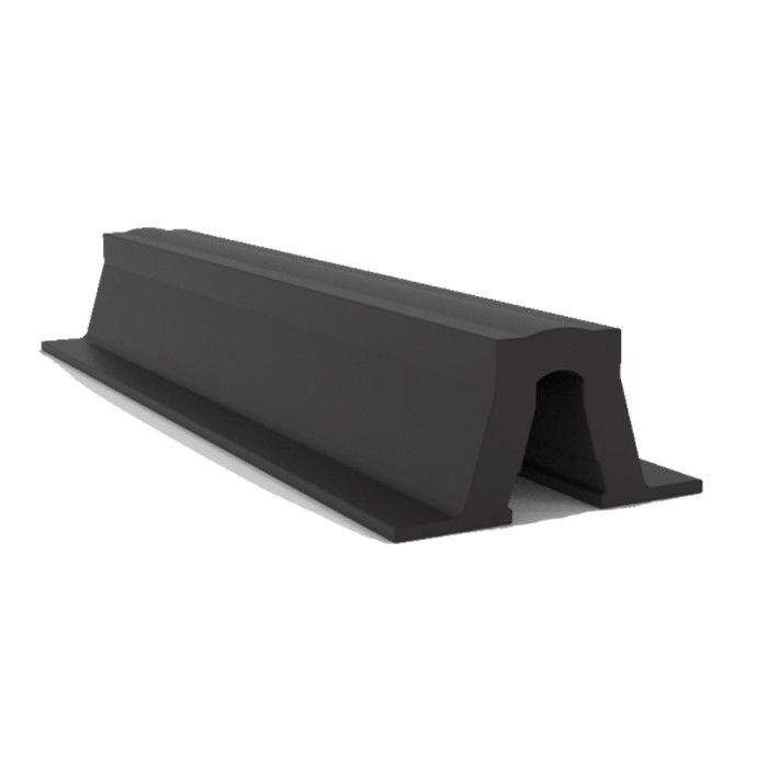 V Type Dock Mounted Fenders Wear Resisting Anti Collision