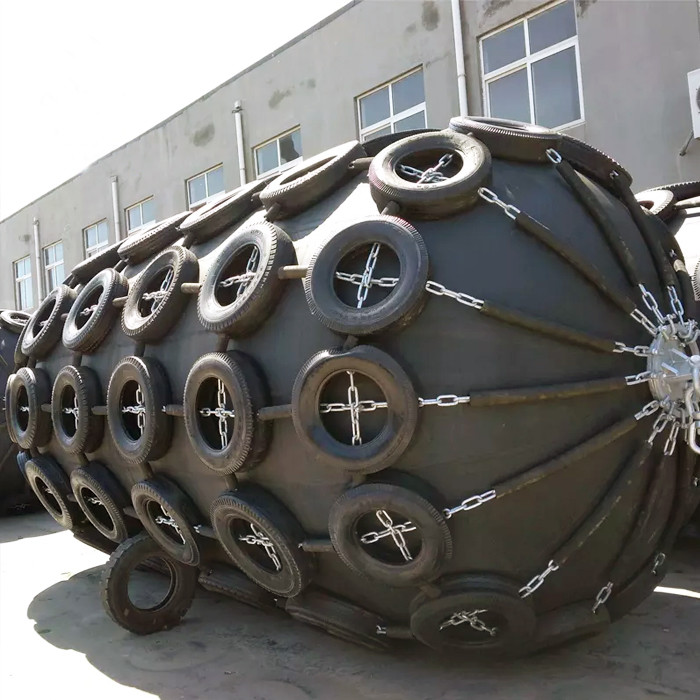 ISO17357 Dock Rubber Fender Floating Pneumatic Rubber Fenders CTN Type