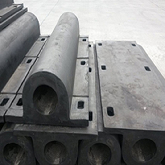 Versatile D Type Fenders Efficient Performance For Protection
